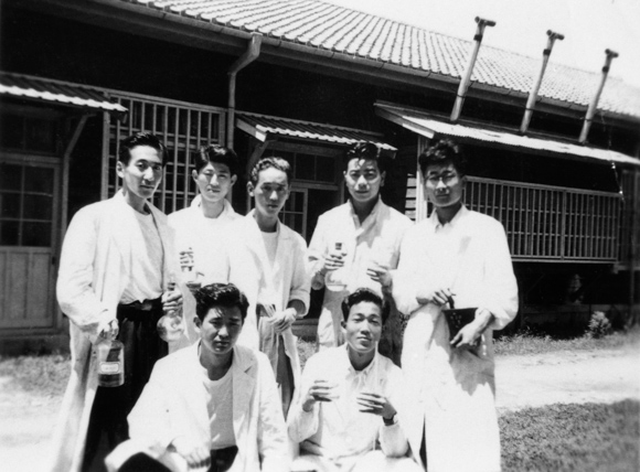 [Facebook Archive] Gems of The Inamori Library: Graduation Thesis - A ...